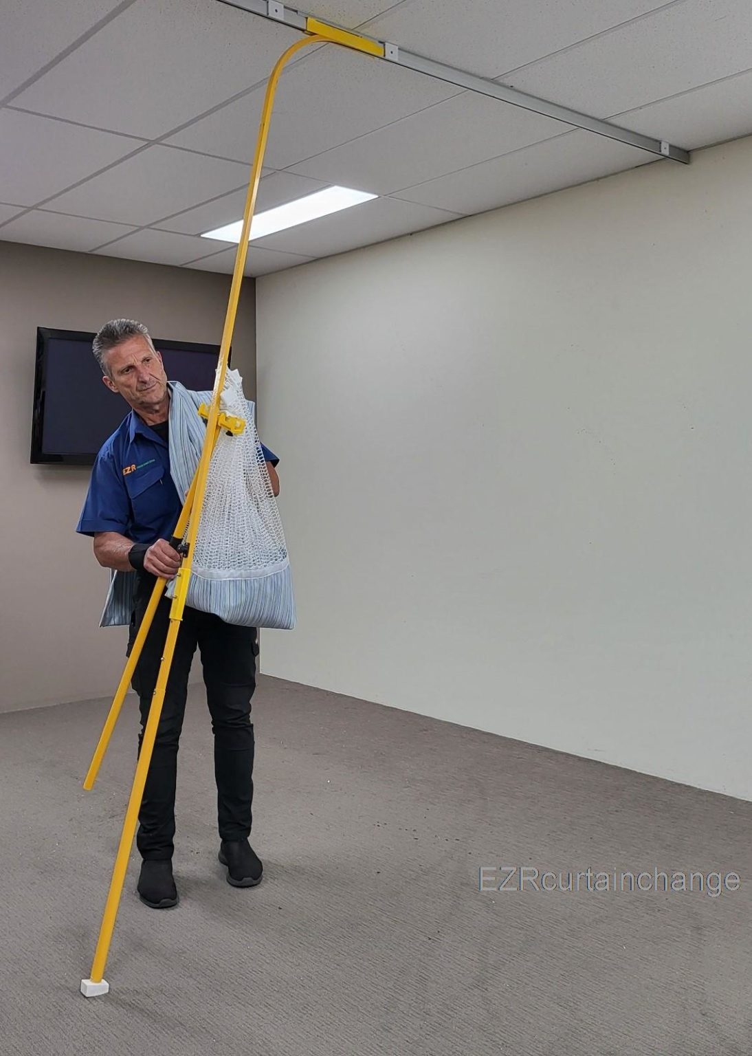 Photo Gallery | EZR Curtain Change System